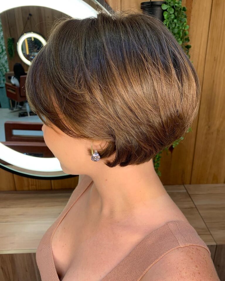 Corte de Cabelo Curto Feminino Batido na Nuca: Dica - Portal Zoe
